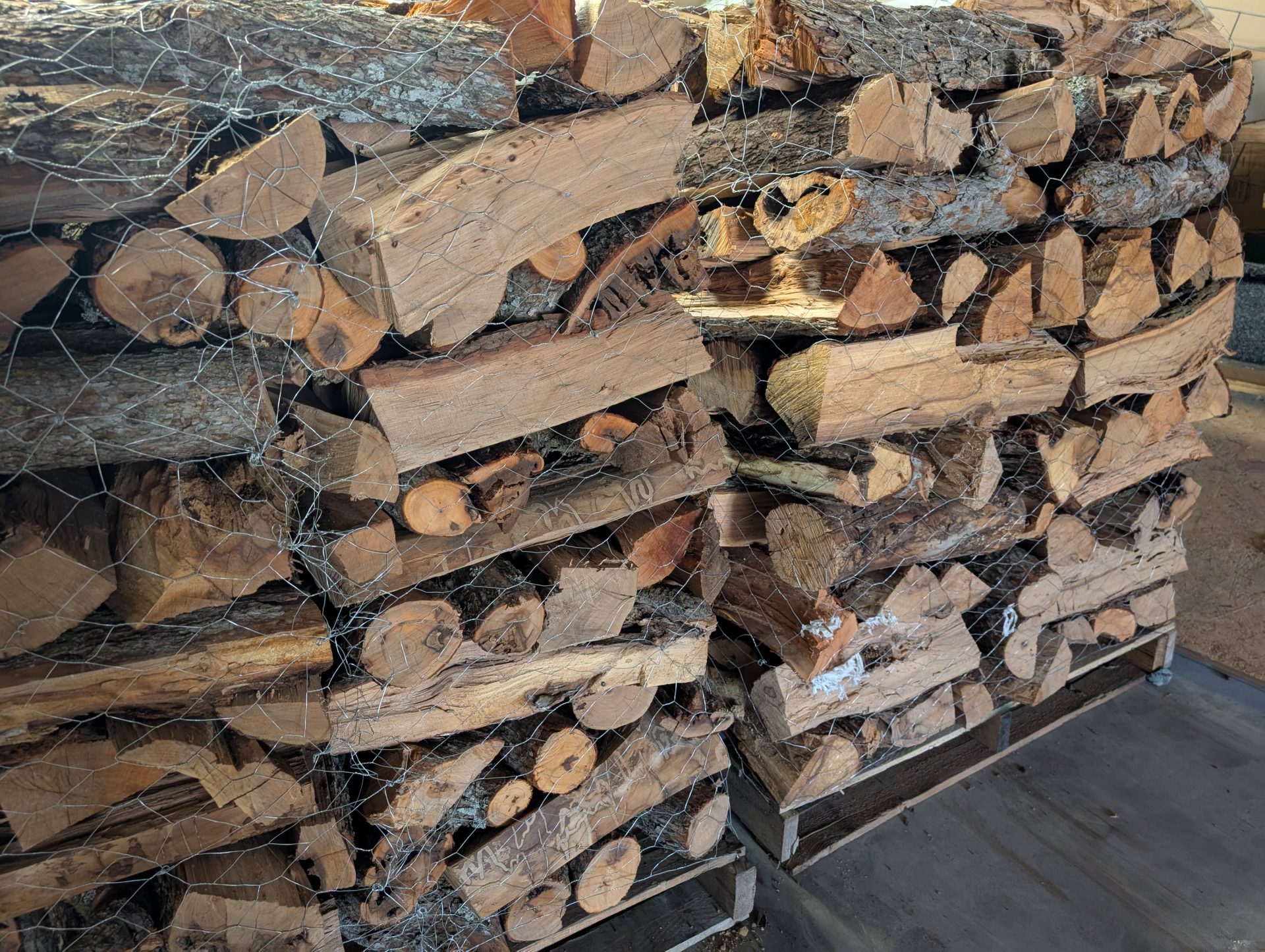 Oak Firewood Lewisville - Half Cord - Bulk Firewood Dallas